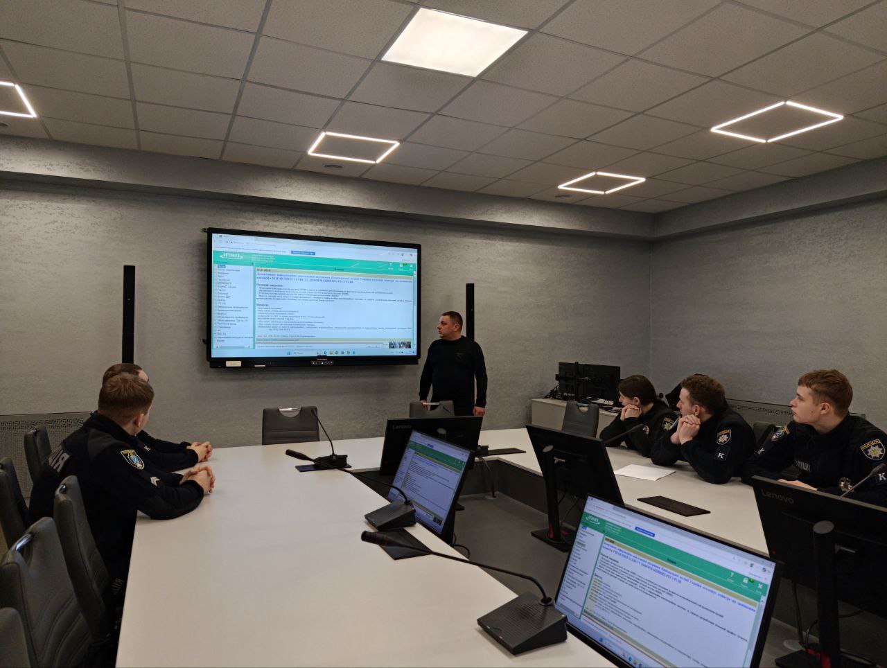 At DSUIA, binary practical sessions on criminal analysis for cadets ...